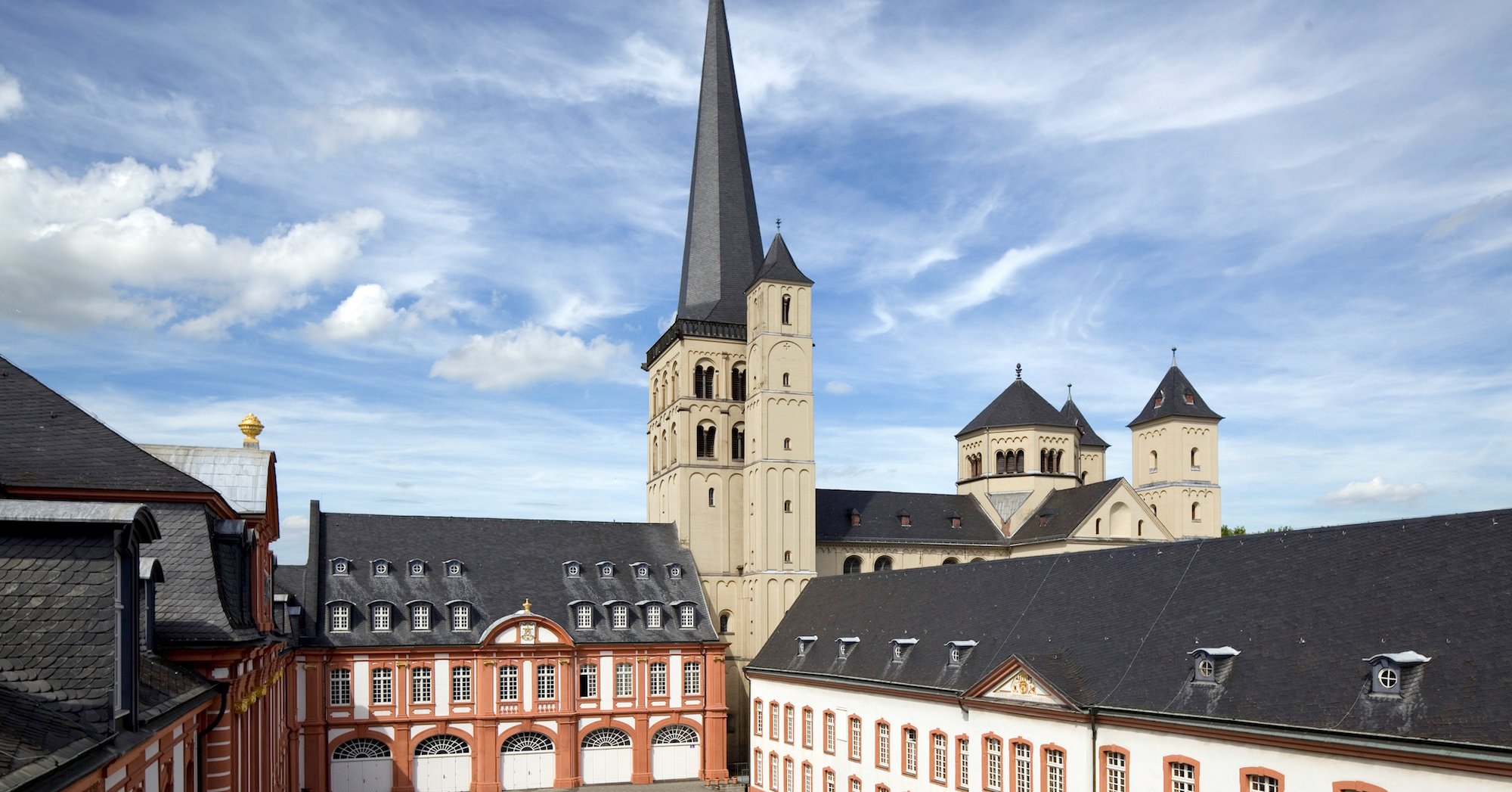 1000 Jahre Brauweiler | KirchenZeitung für das Bistum Aachen